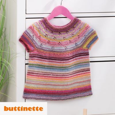 Strickanleitung – Babykleidchen Top Down aus Woll Butt Primo Cory ...